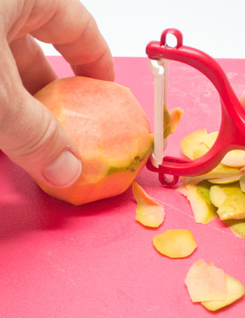 How to slice a guava - Brooks Tropicals
